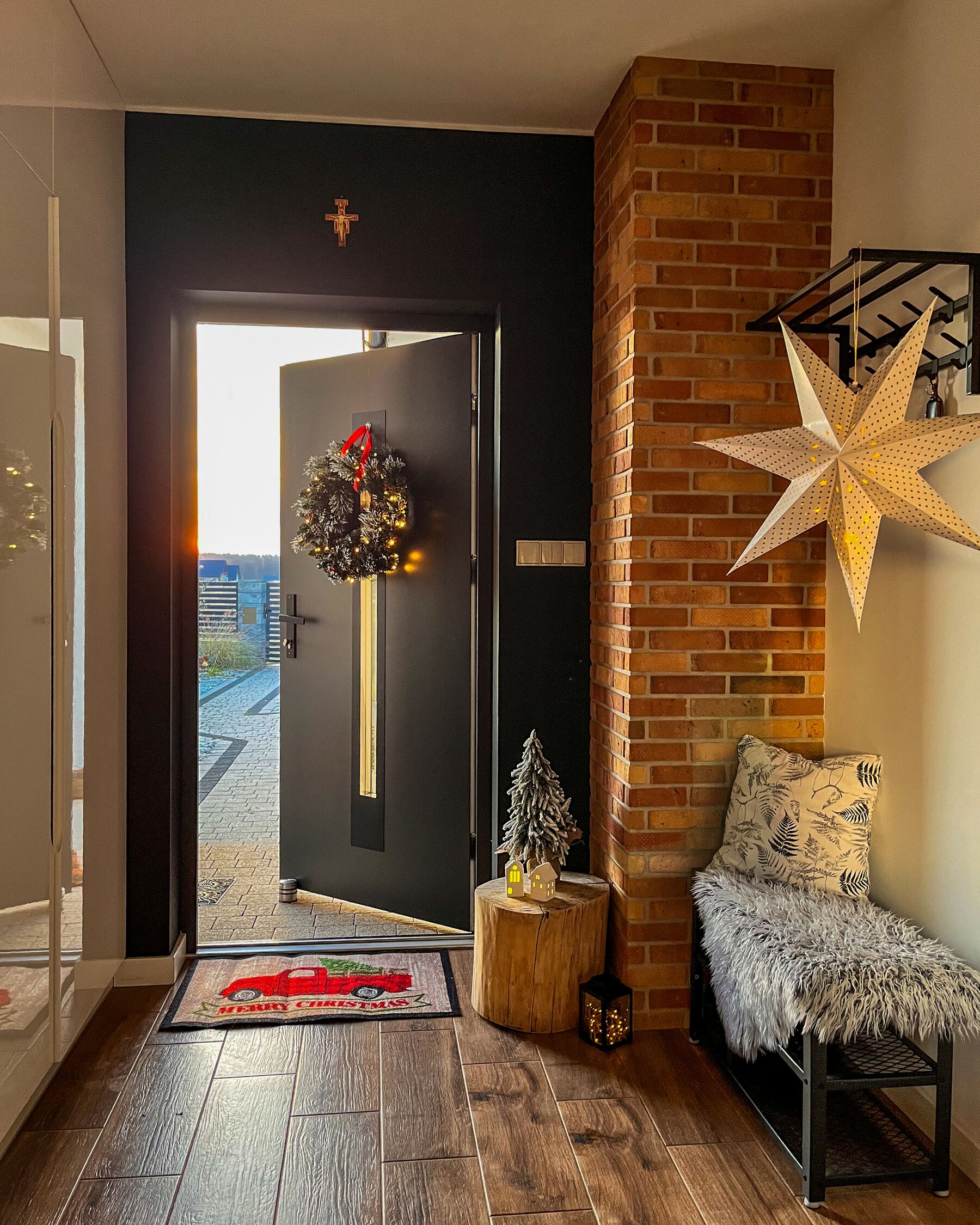 Weihnachtskranz LED WAPTA Grün 40 cm | Beliani.at