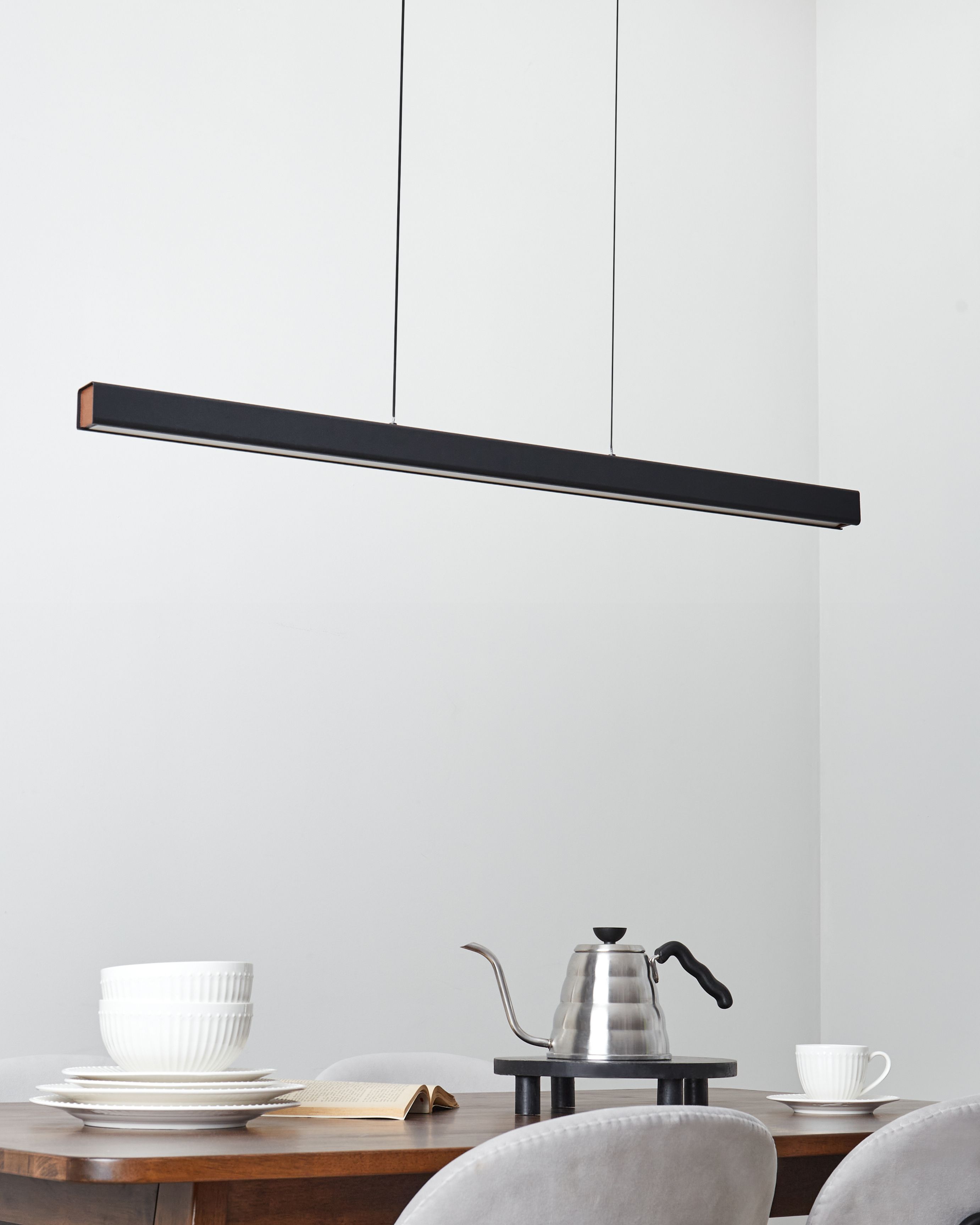 LED hanglamp ARENAS Met afstandsbediening Zwart | Beliani.nl