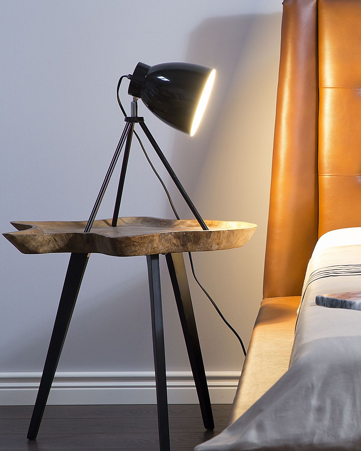 Teak Side Table Light Wood ELSA | Beliani.co.uk