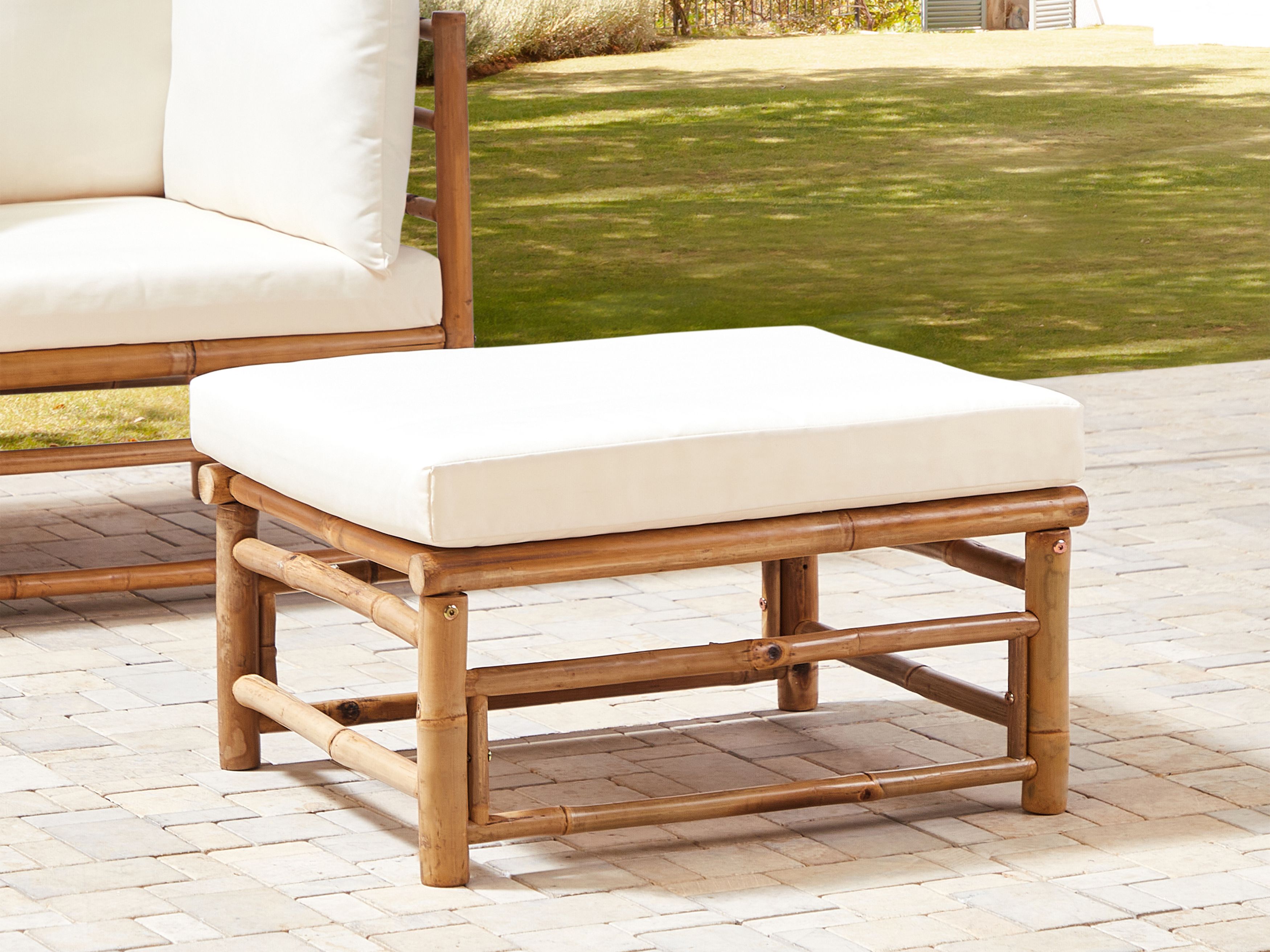 Garden Ottoman CERRETO Bamboo Wood Off-White | Beliani.co.uk