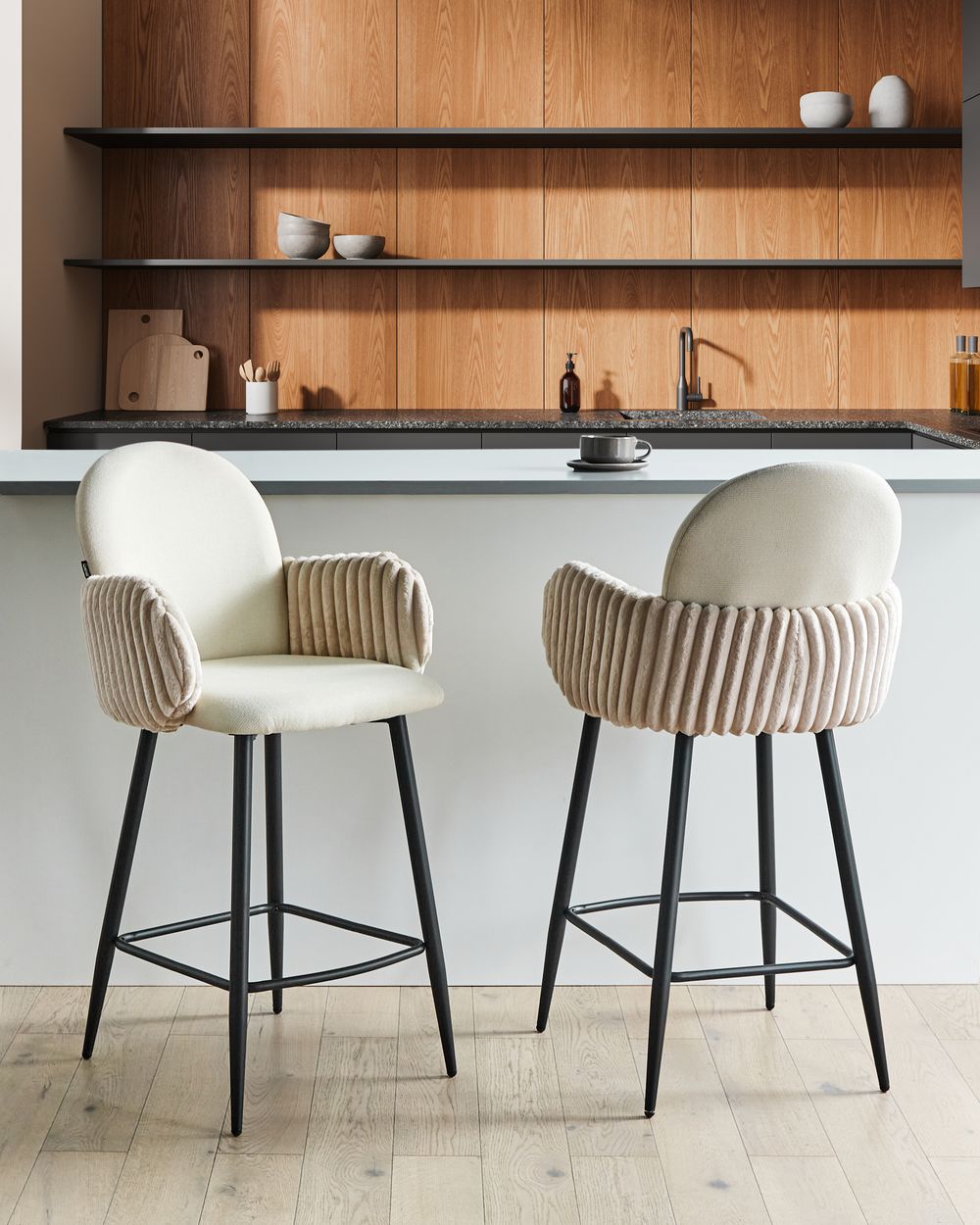 Sæt med 2 barstole MAYETTA Rattan Lys Beige | Beliani.dk