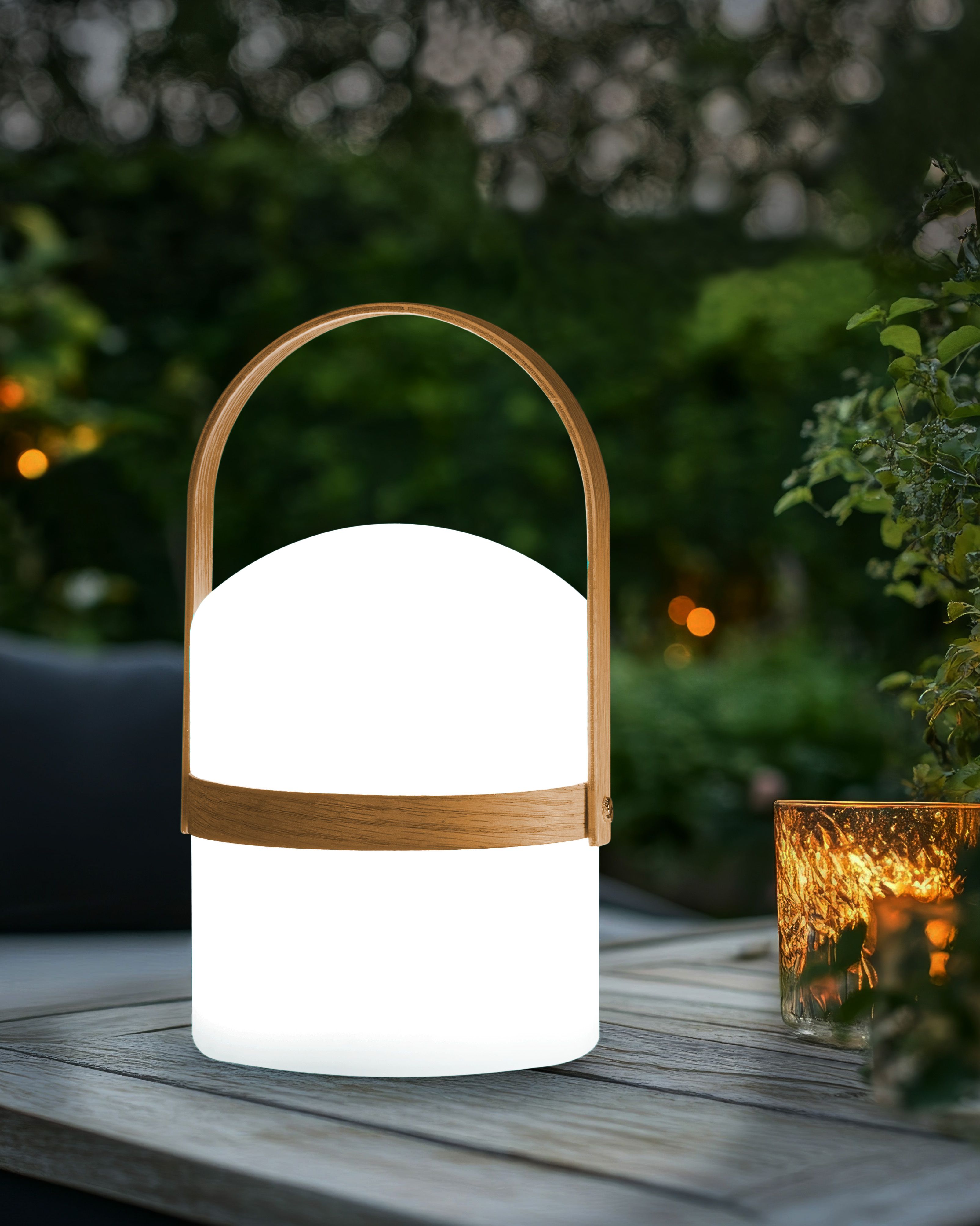 Outdoor LED Table Lamp ESTERO White | Beliani.co.uk