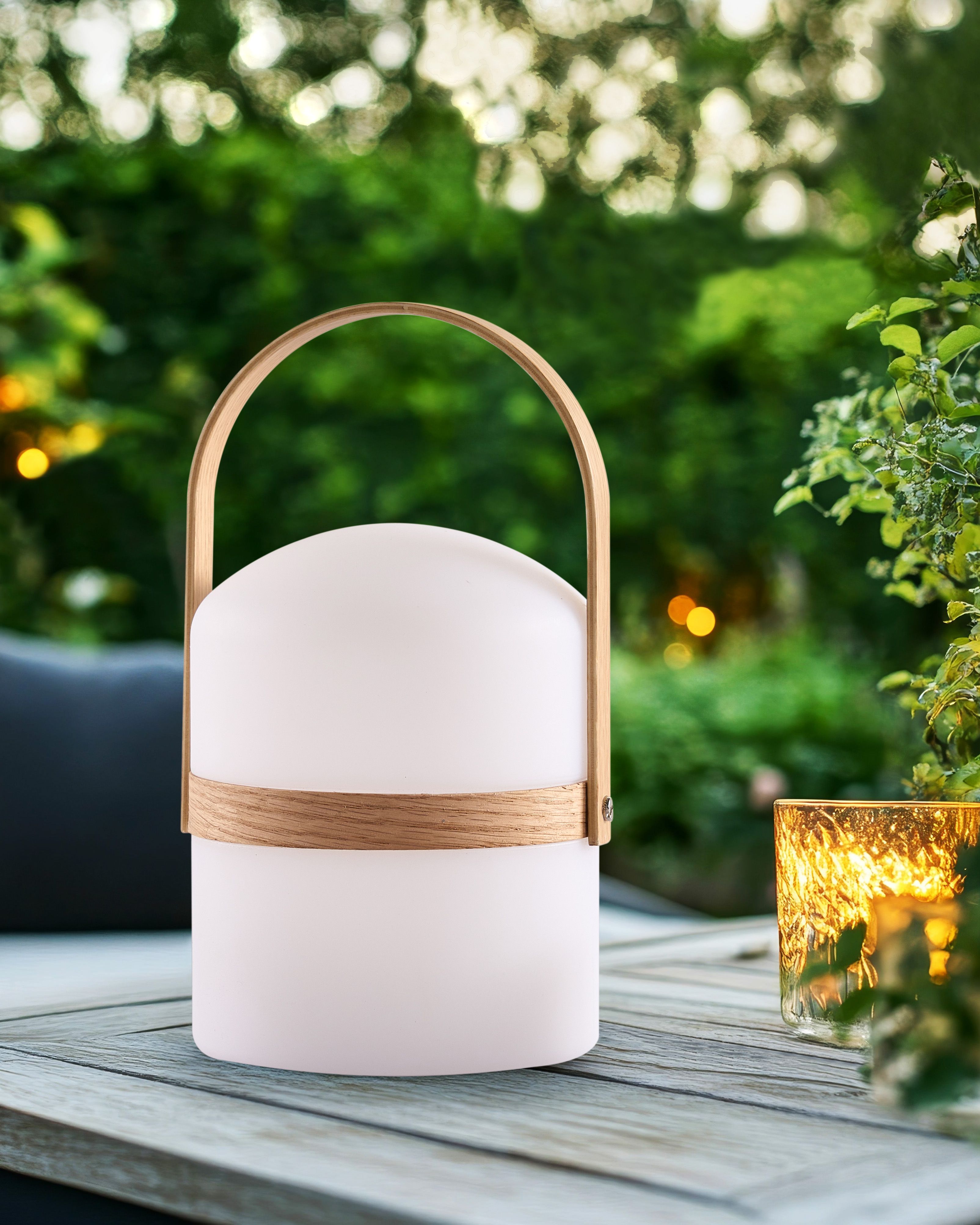 Outdoor LED Table Lamp ESTERO White | Beliani.co.uk