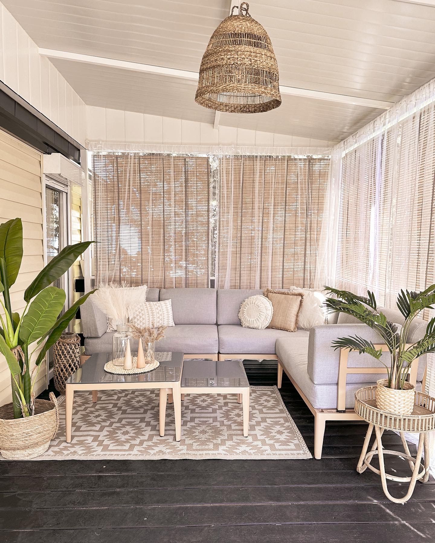 Narożnik ogrodowy ze stolikiem dla 6 osób RIMA III Lewostronny Modułowy ...