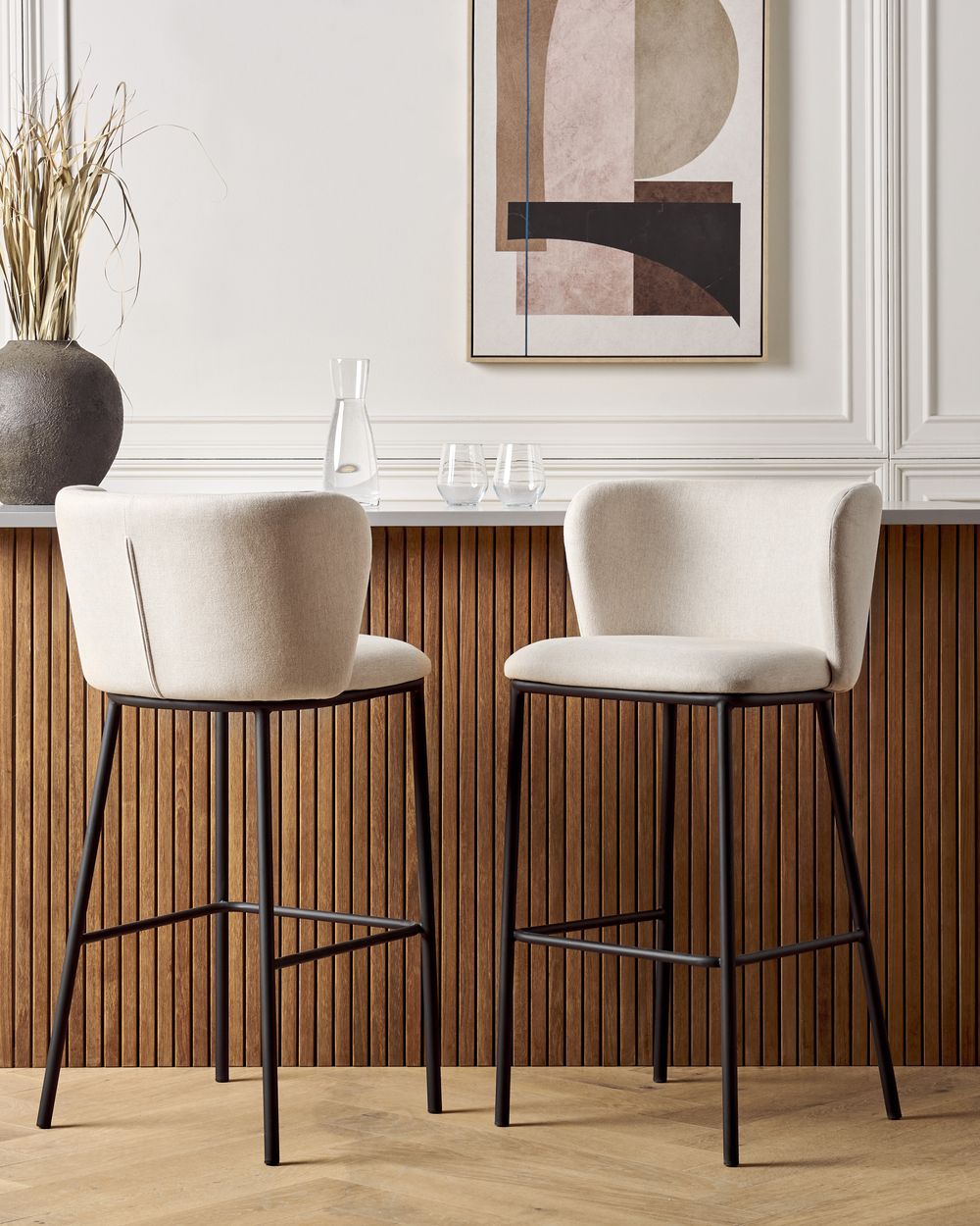 Set med 2 barstolar SANILAC Sammet Vit | Beliani.se