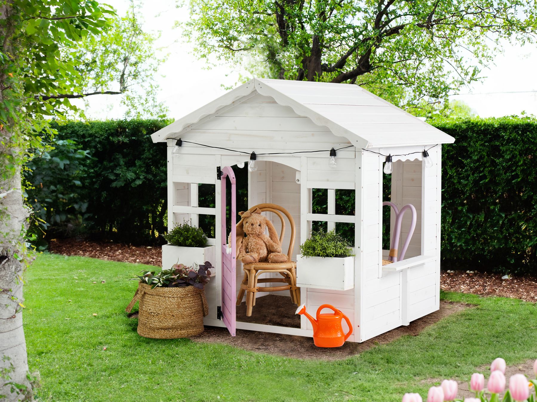 Garden Playhouse NIKAIA Fir Wood White | Beliani.co.uk