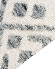 Rug ASPANI Off-White 300 x 400 cm | Beliani.co.uk