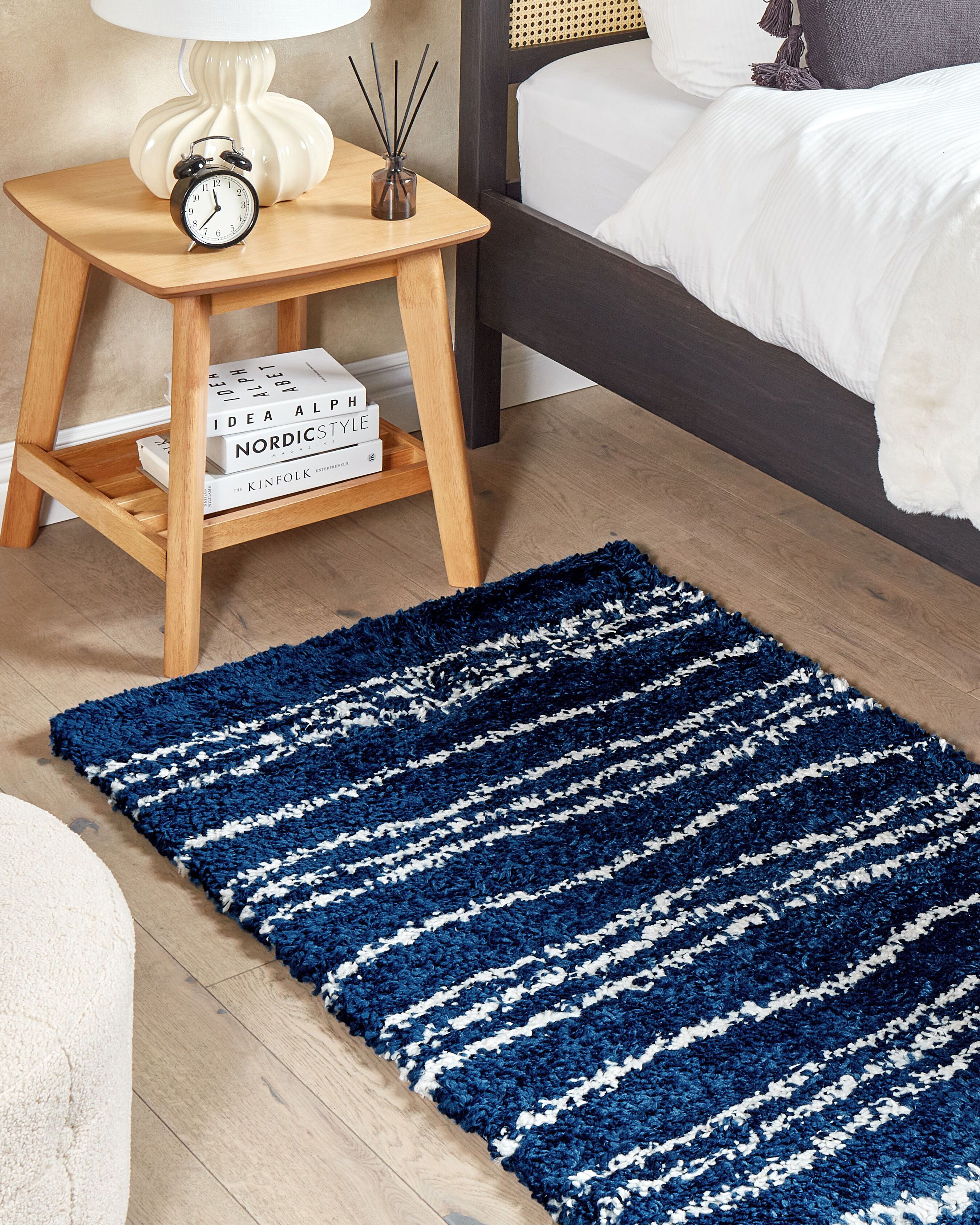 Tapis bleu et blanc 80 x 150 cm TASHIR | Beliani.fr
