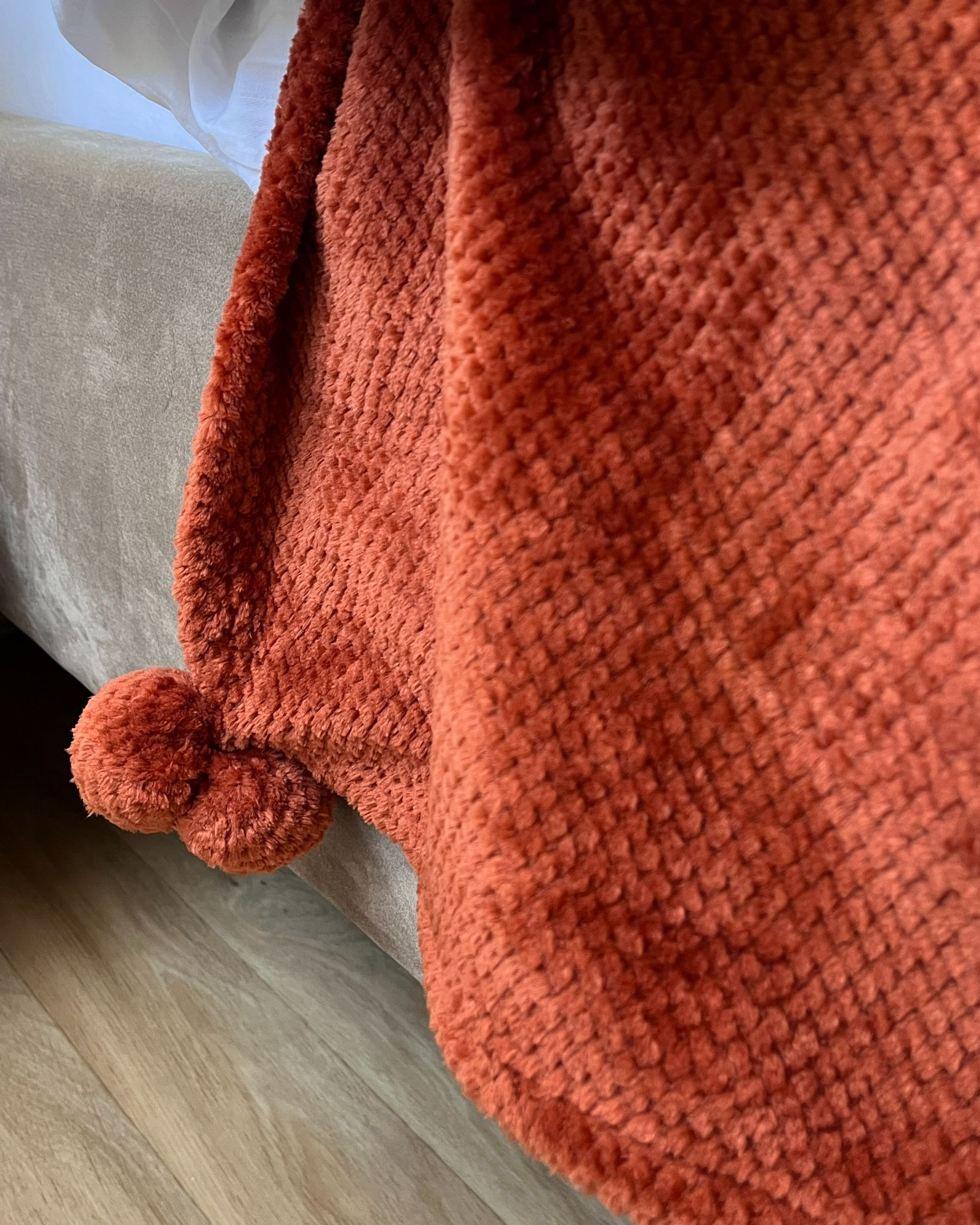 Blanket SAITLER 200 x 220 cm Golden Brown | Beliani.co.uk