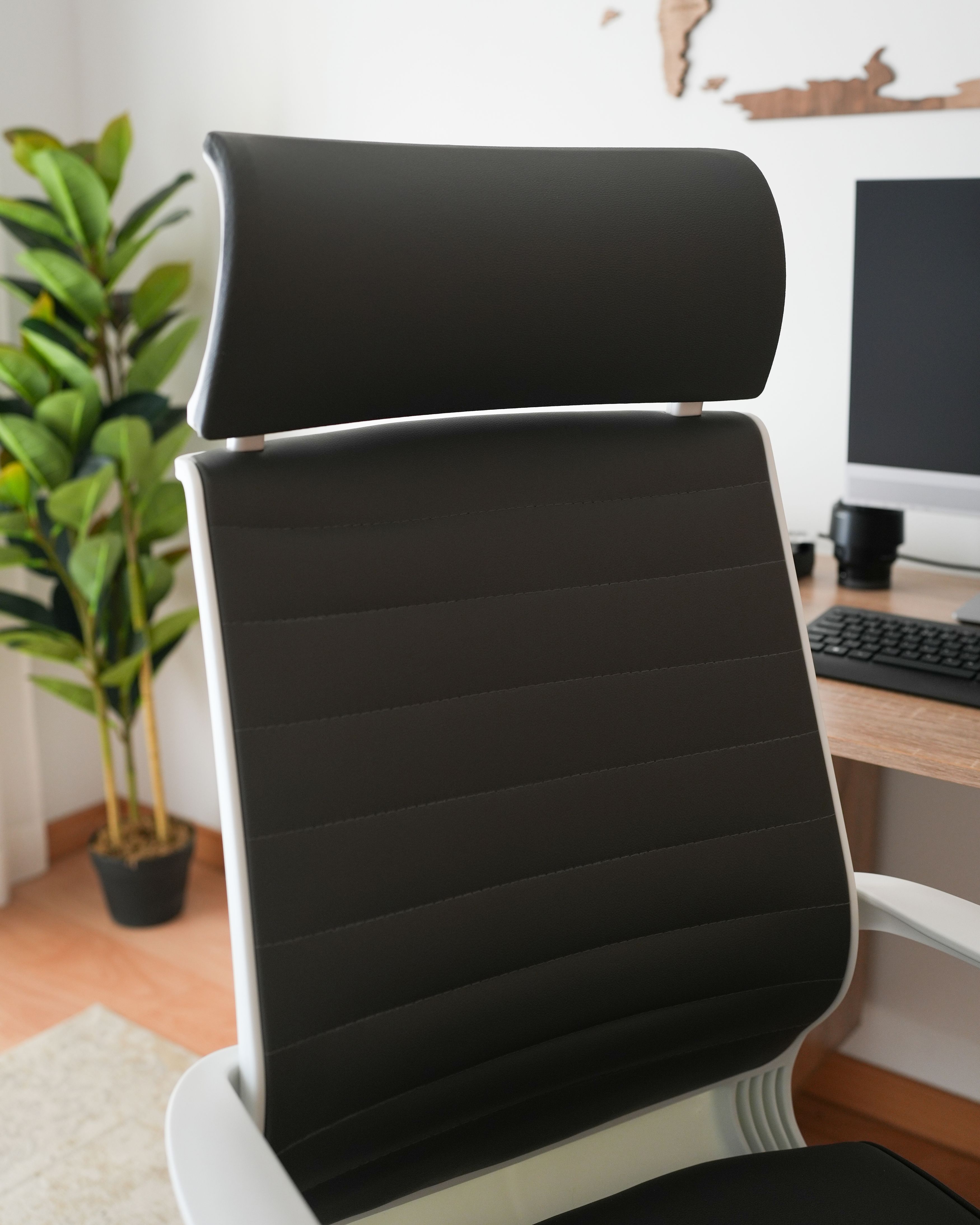 Office Chair LEADER Faux Leather Grey | Beliani.co.uk