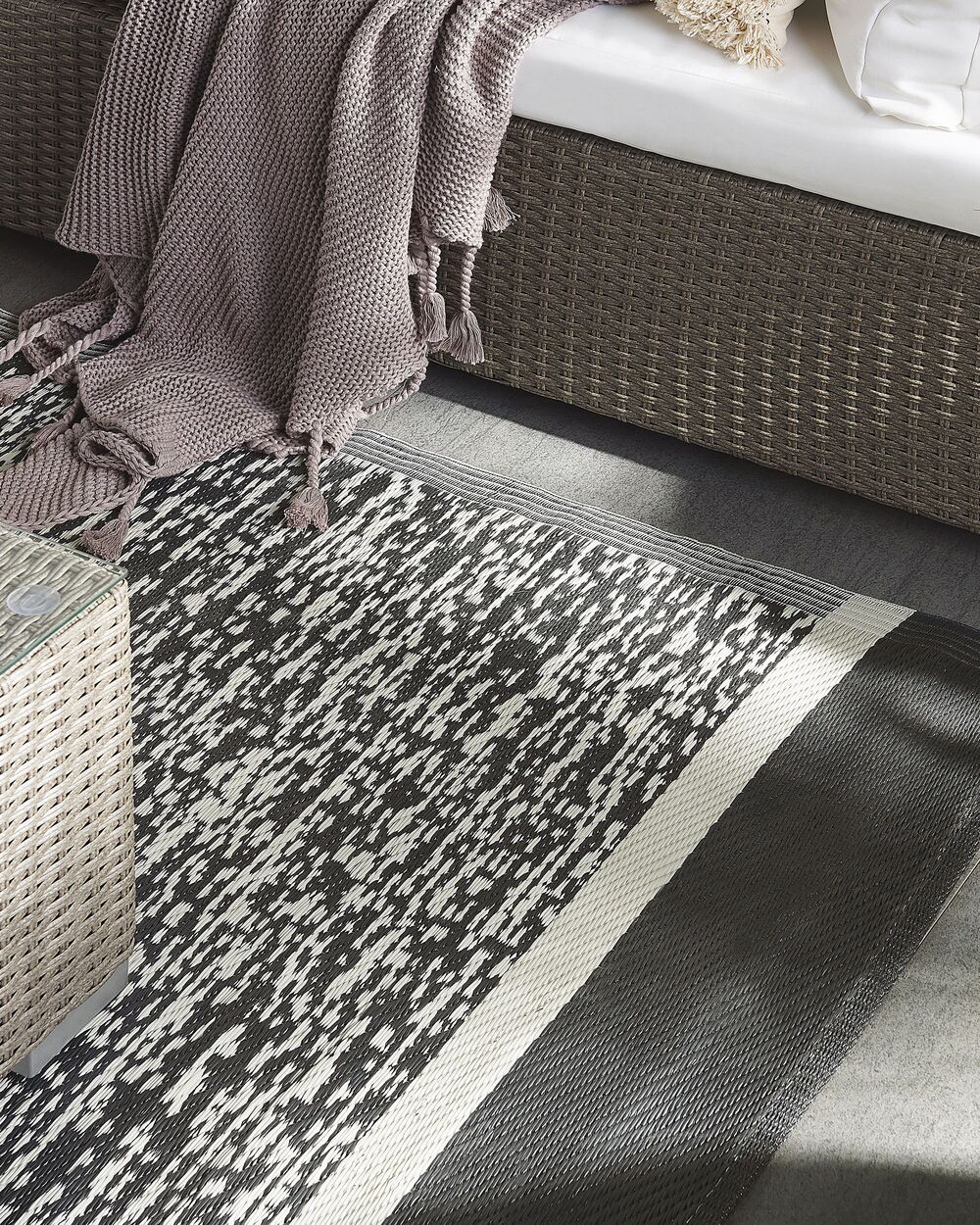 Outdoor Rug MANGO Blue 60 x 90 cm | Beliani.co.uk