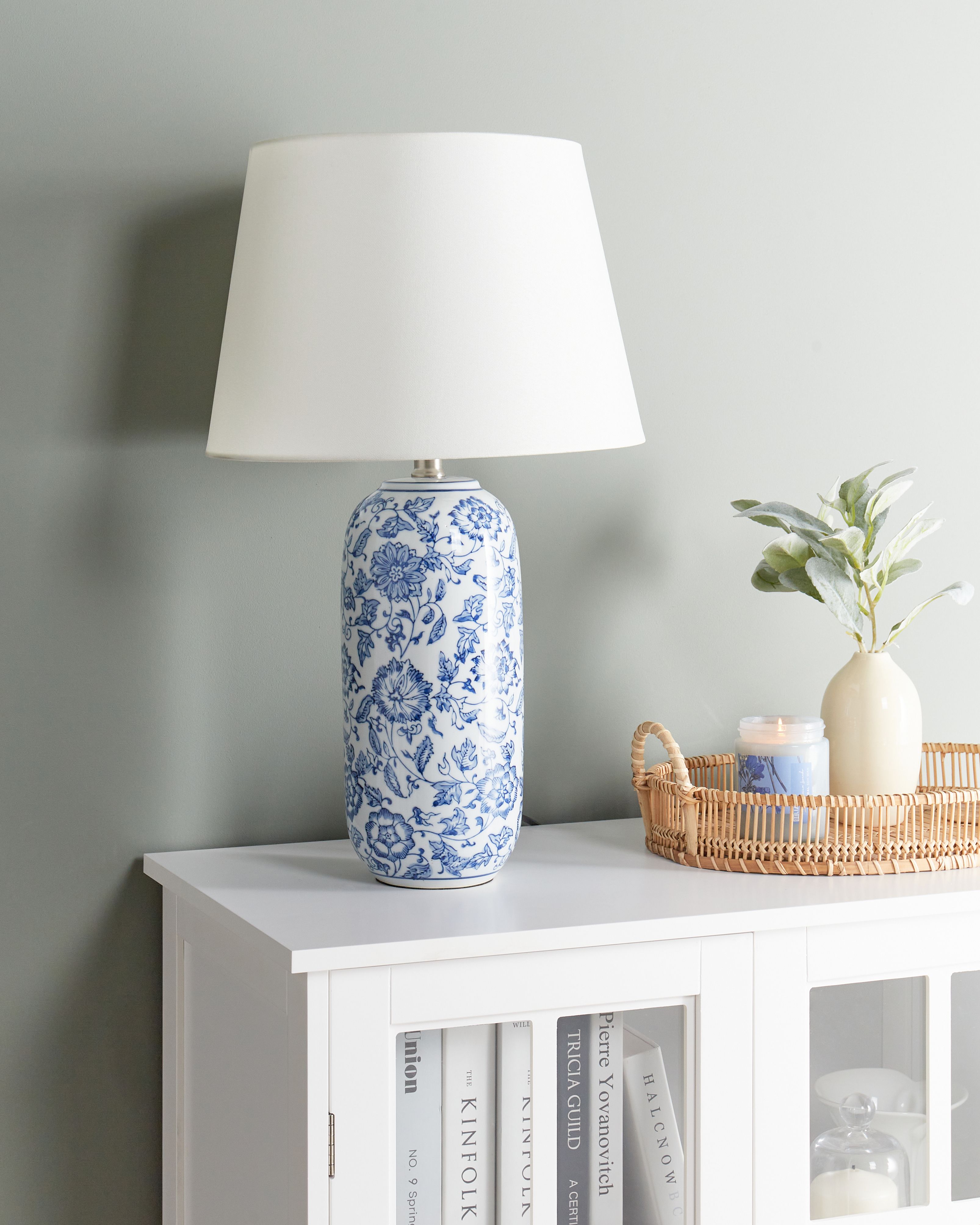 Table Lamp AIBONITO Porcelain White | Beliani.co.uk
