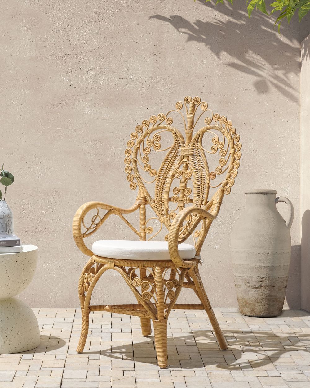 Peacock Chair CARRARA Rattan Natural Beliani