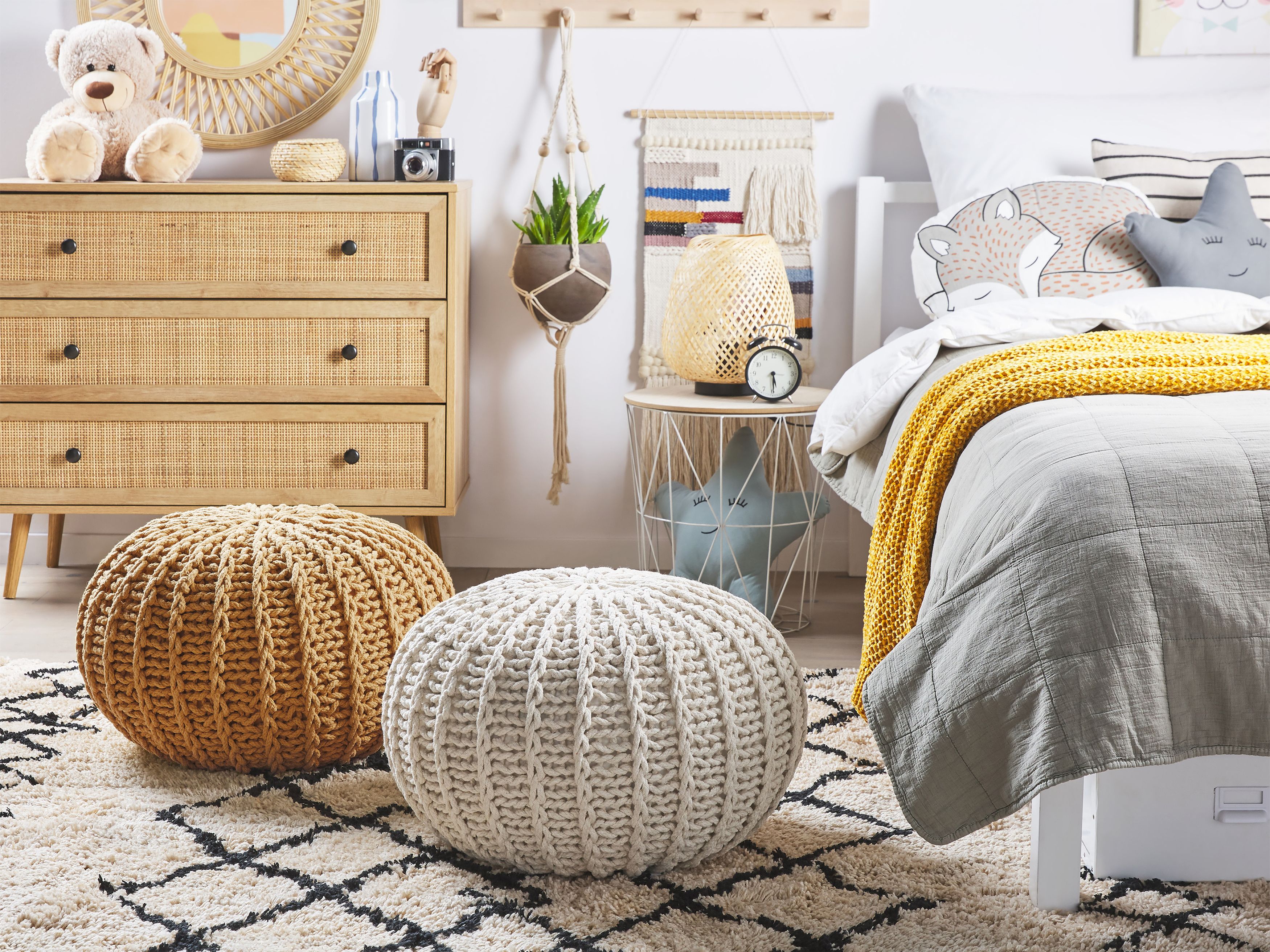 Pufe redondo em tricot amarelo 50 x 35 cm CONRAD II | Beliani.pt