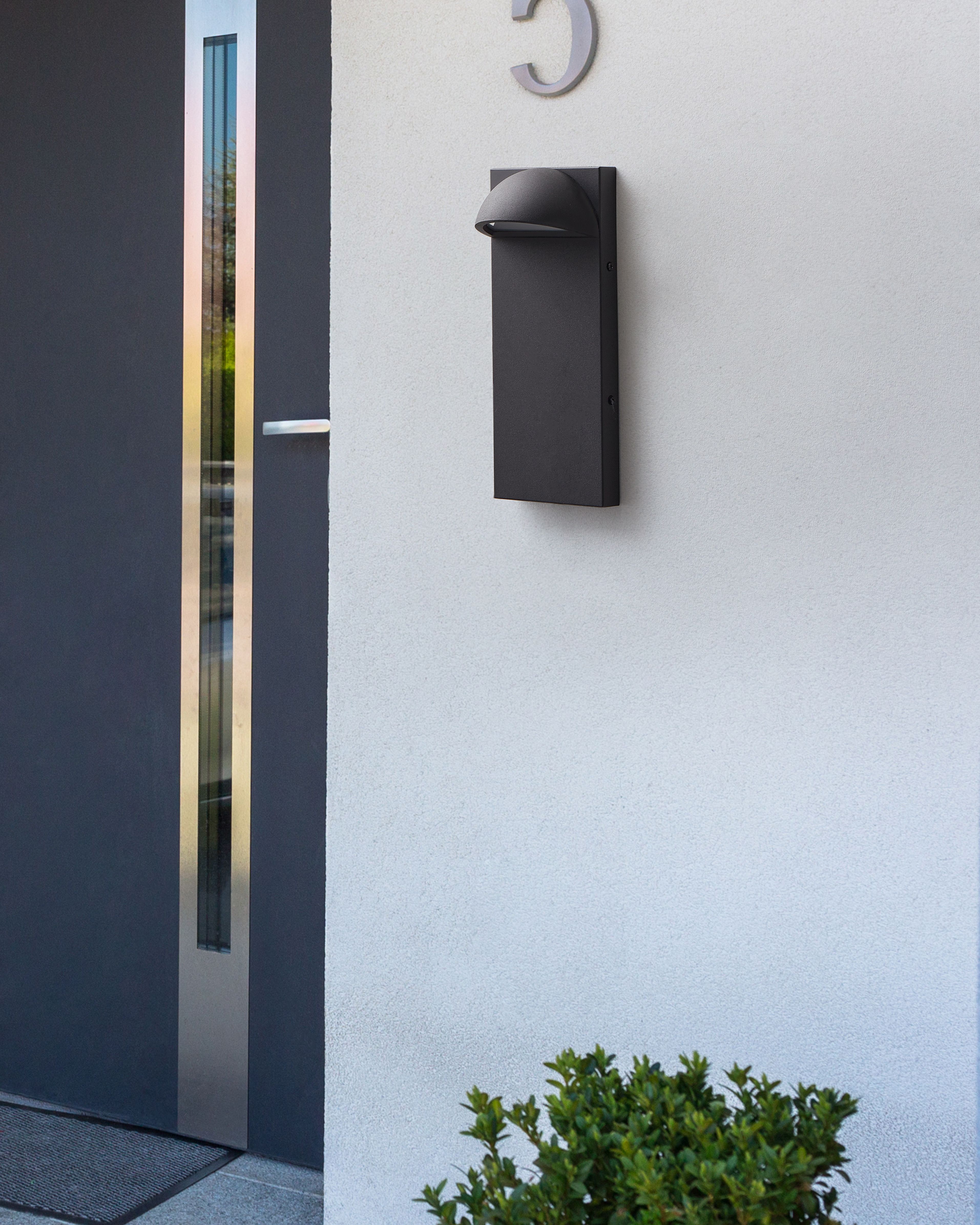 Outdoor LED Wall Light SAJUR Black | Beliani.pl